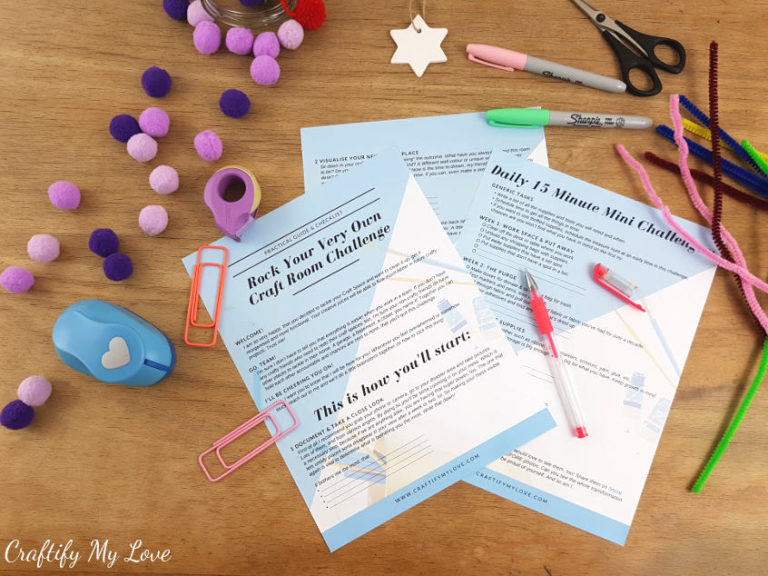 DIY Melted Crayons Fireworks in a Shadow Box | Craftify My Love